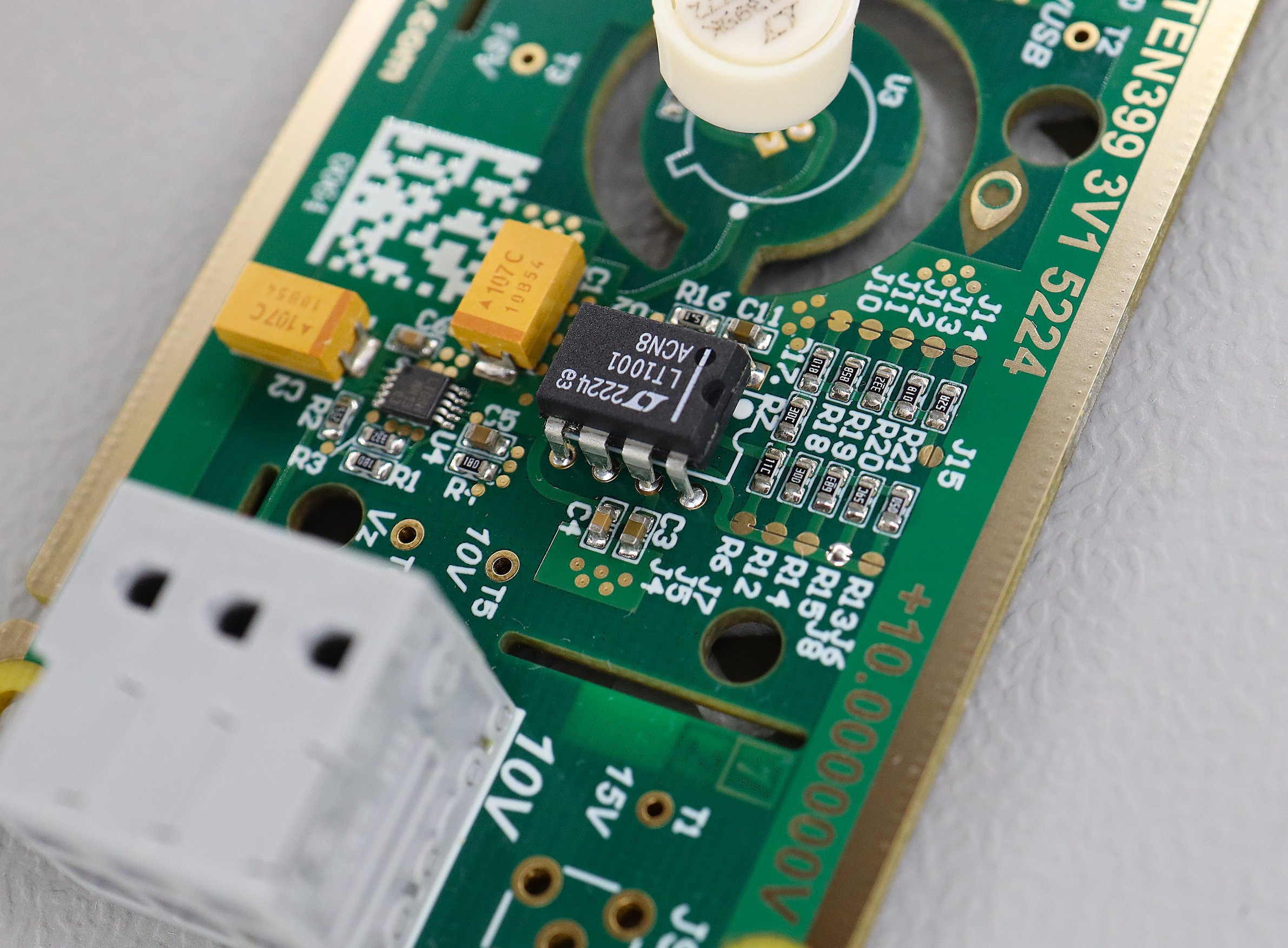 ADR1399 10V Precision Voltage Reference Calibrated - CircuitValley ...